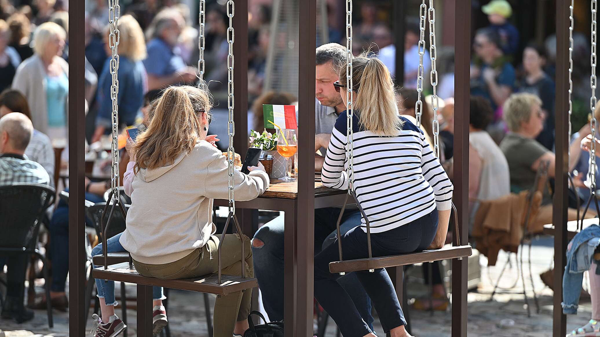 Паспорт возможностей в Литве: как получить документ и как обновить